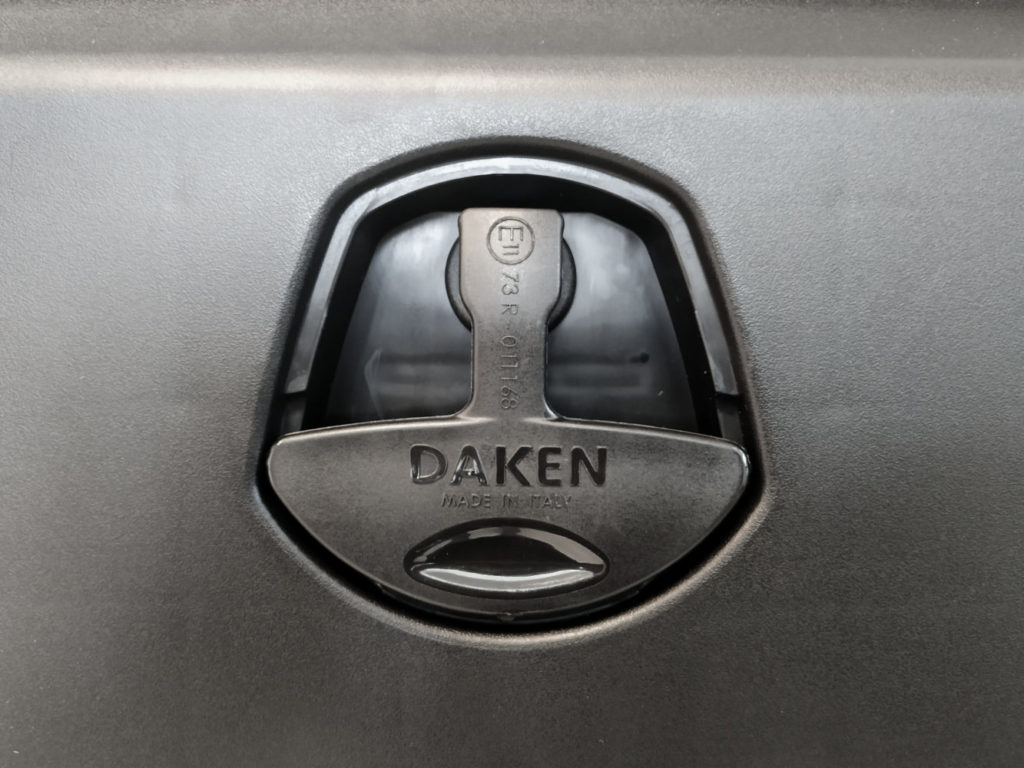 Daken Just 900R– 58 L Plastic Toolbox– TransQuip